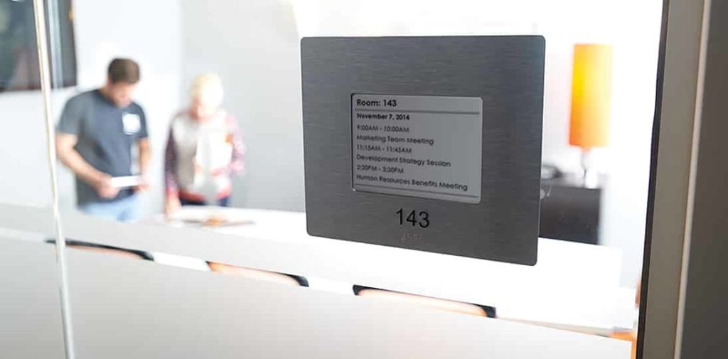ePaper Room Signs | 5 Reasons to Replace Paper Signs