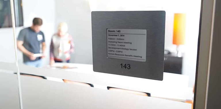 ePaper Room Signs | 5 Reasons to Replace Paper Signs