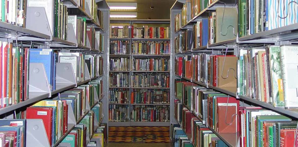 Digital Signage for Libraries – What to Show | Visix